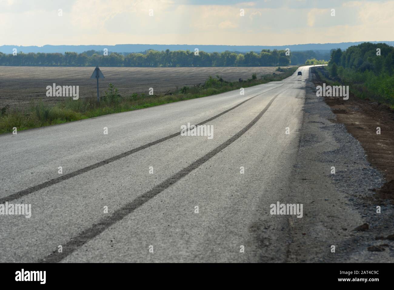 Road view at the road between Sumy and Kharkiv, Ukraine Stock Photo - Alamy