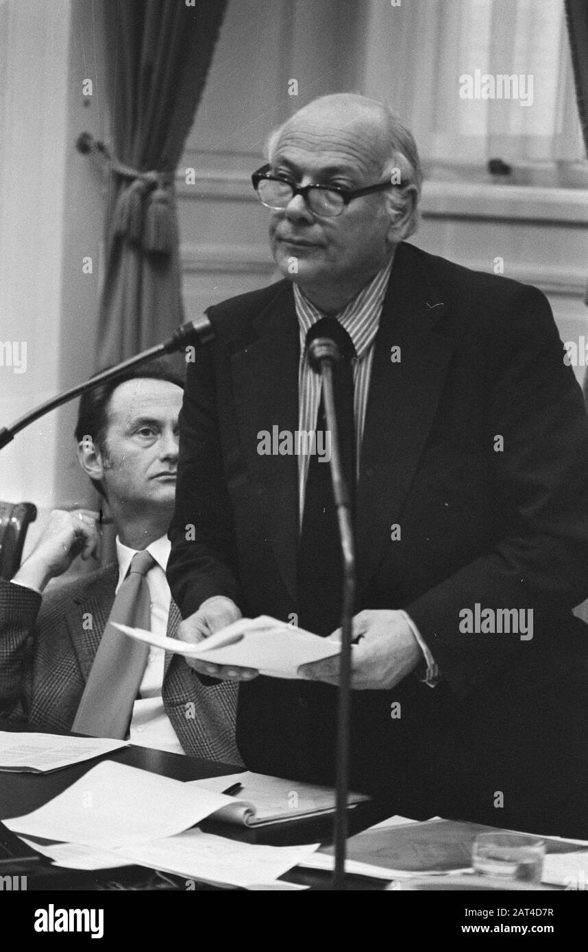 Politics unemployment Black and White Stock Photos & Images - Alamy