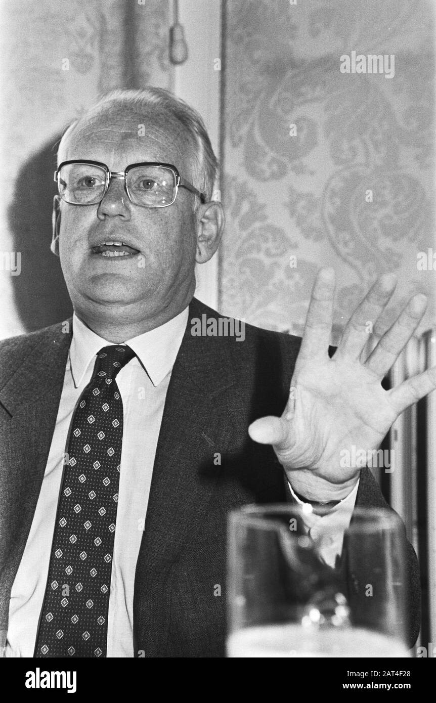 Presentation media Black and White Stock Photos & Images - Alamy