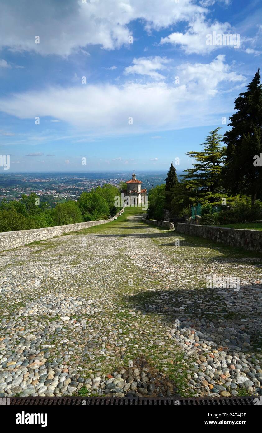 Sacro monte di varese italy hi-res stock photography and images - Alamy