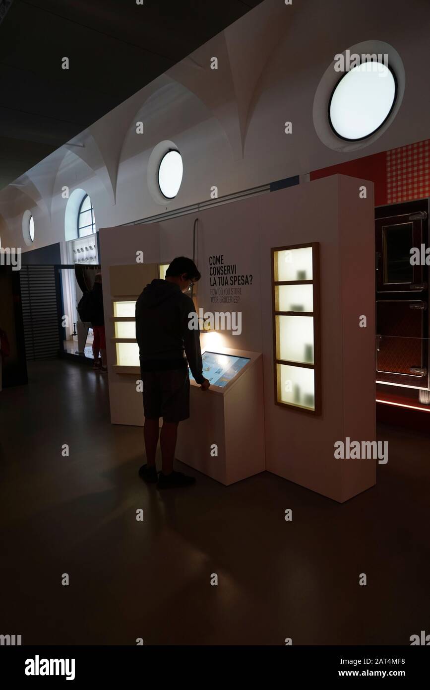 Museo Nazionale della Scienza e della Tecnologia "Leonardo da Vinci ...