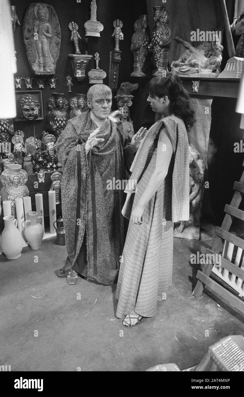 IKOR TV takes Demetrius the Silversmith on Johnny Kraaijkamp as ...