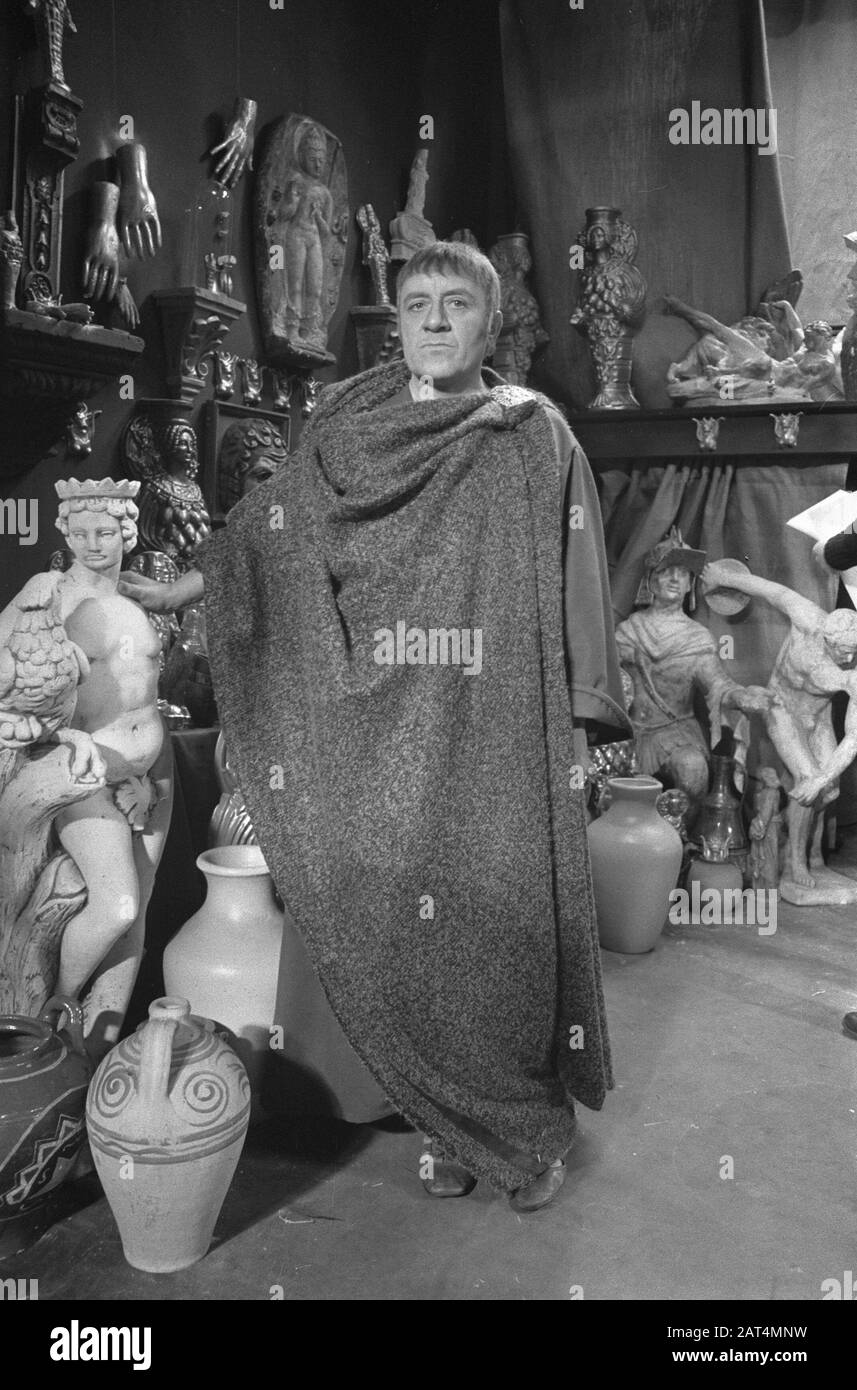 IKOR-TV takes Demetrius the Silversmith on Johnny Kraaijkamp as ...