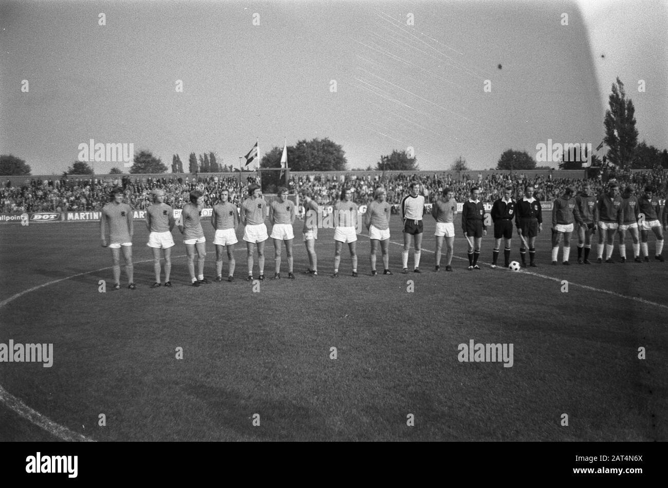 Young Orange against DDR youth, the teams Date: October 9, 1971 ...