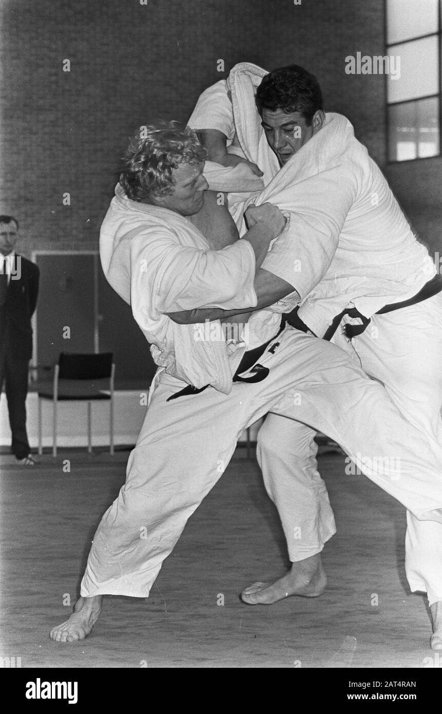 Dutch judo championships hi-res stock photography and images - Alamy