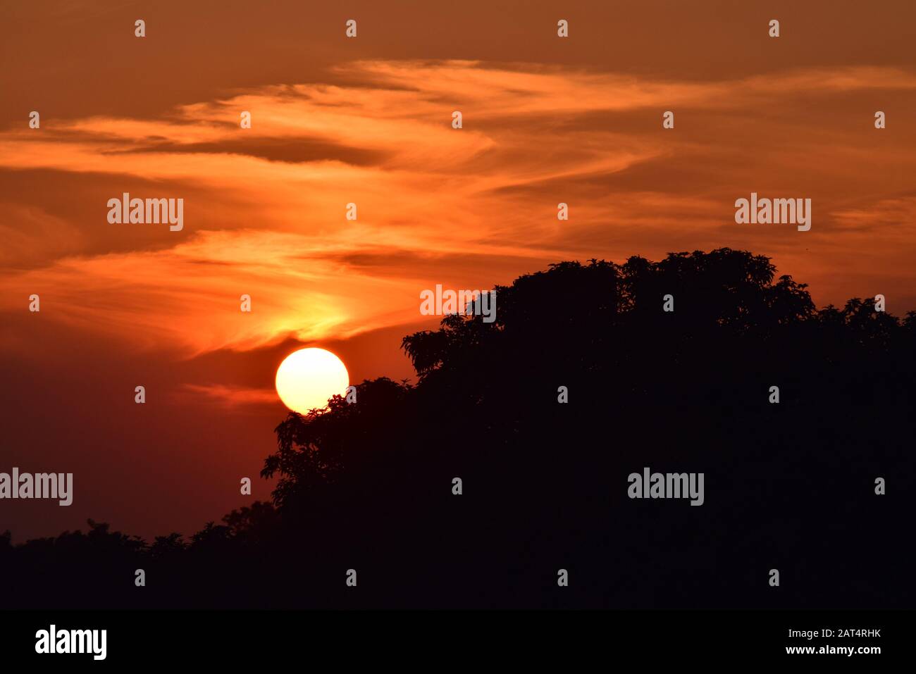 Beautiful Scenic view of Sunset, Chandigarh Stock Photo - Alamy