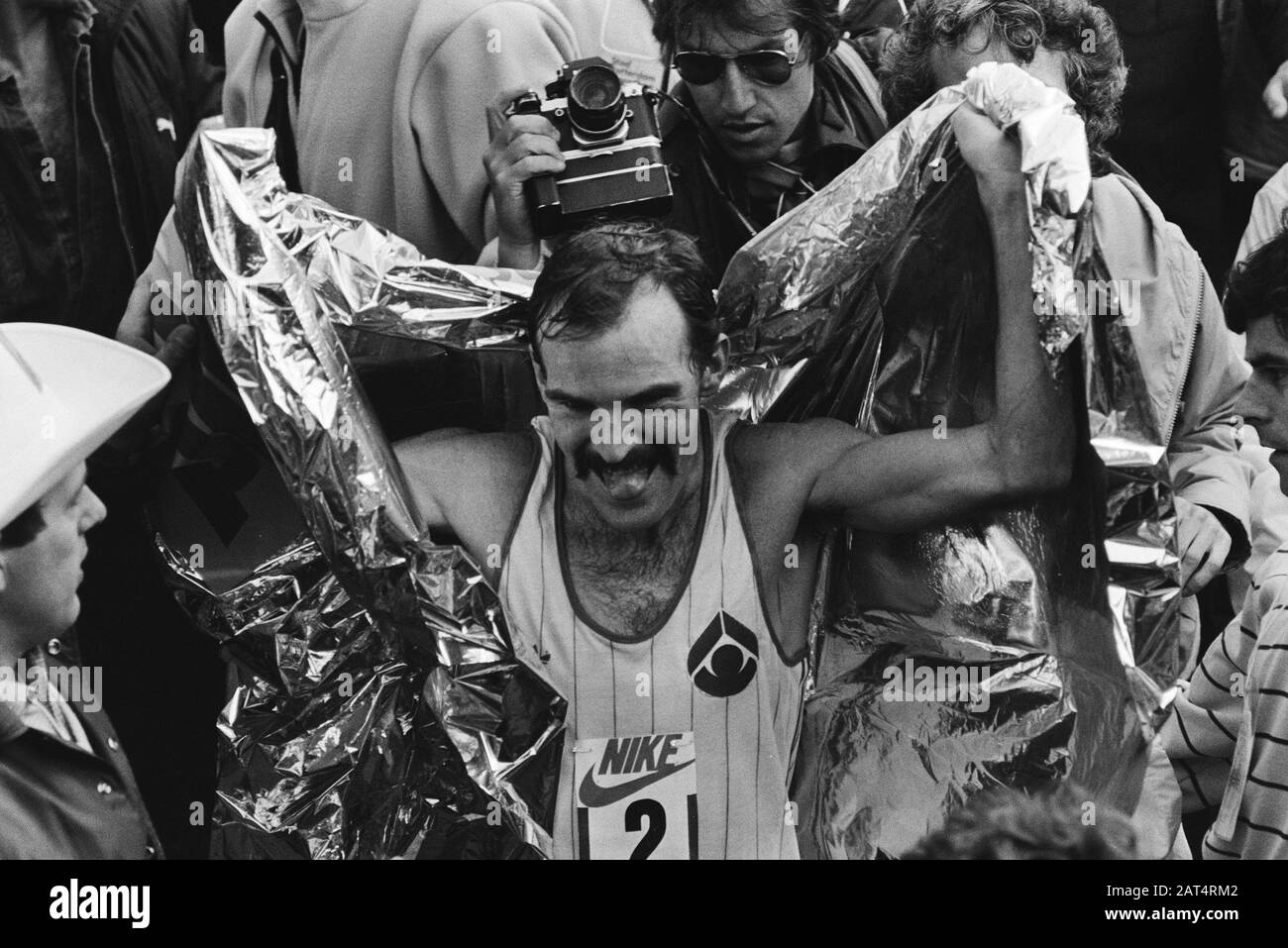 Robert de castella hi-res stock photography and images - Alamy