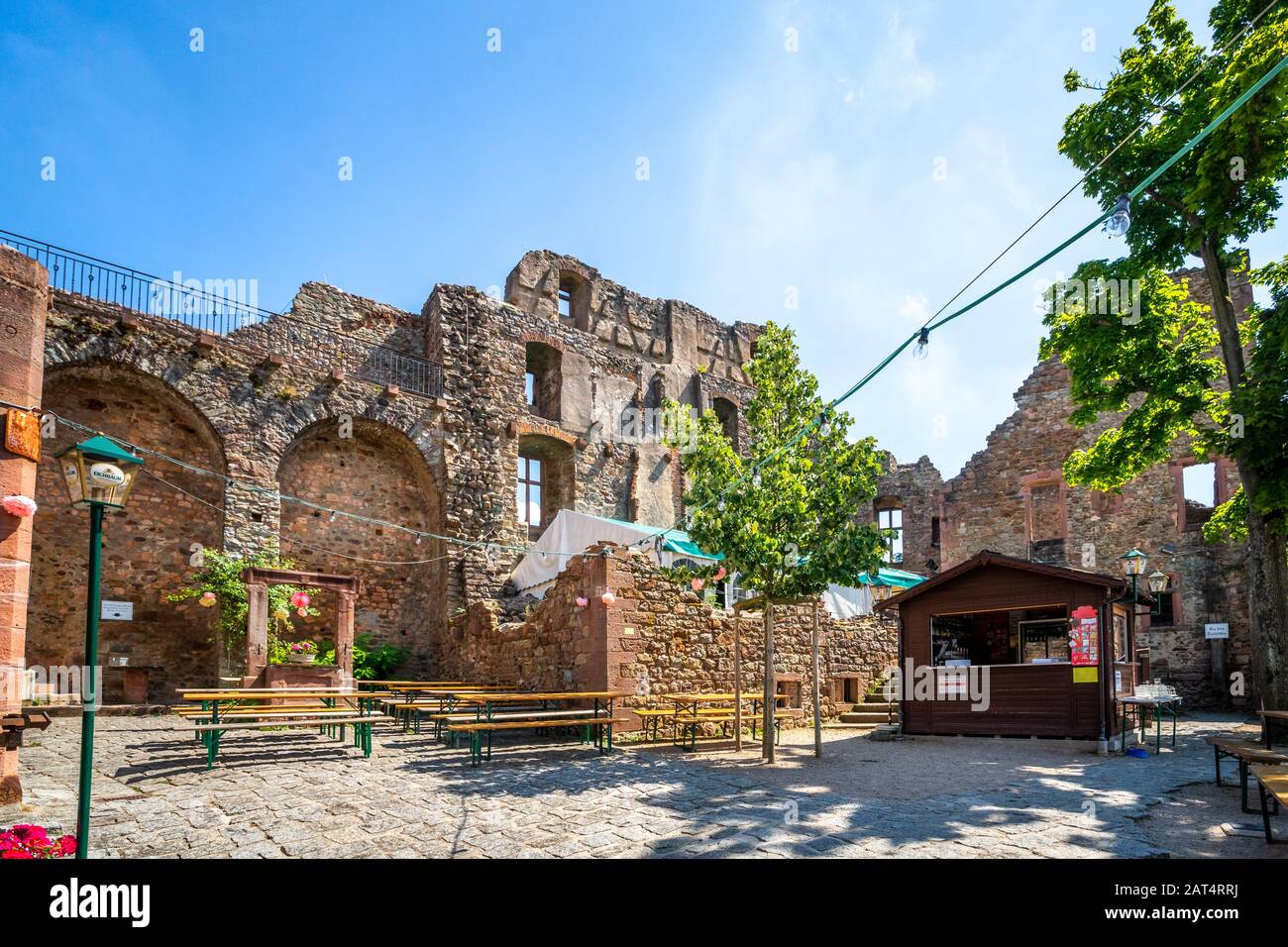 Castle Windeck, Weinheim, Badische Bergstrasse, Germany Stock Photo - Alamy