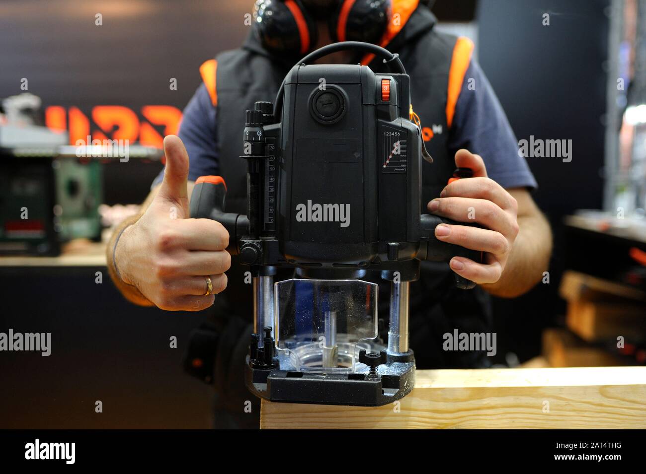 Milling router hi-res stock photography and images - Alamy