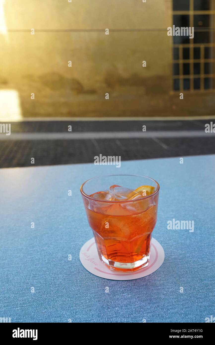 Spritz drink hi-res stock photography and images - Alamy