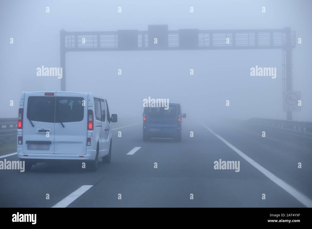 Motorway fog sign hi-res stock photography and images - Alamy