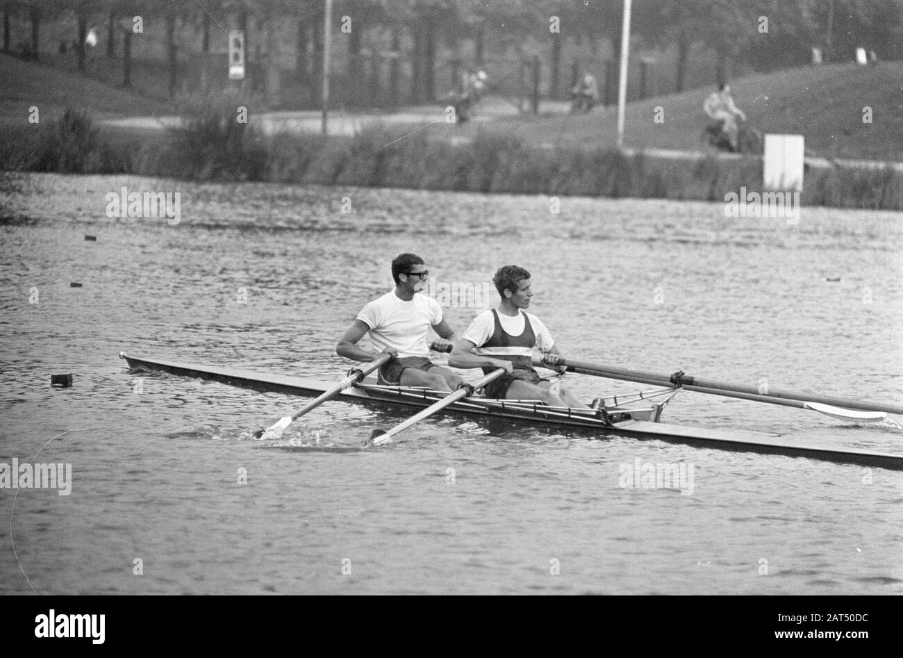 Dutch Championships Rowing 1968 Champion double two: Dry/Van Dis Date ...