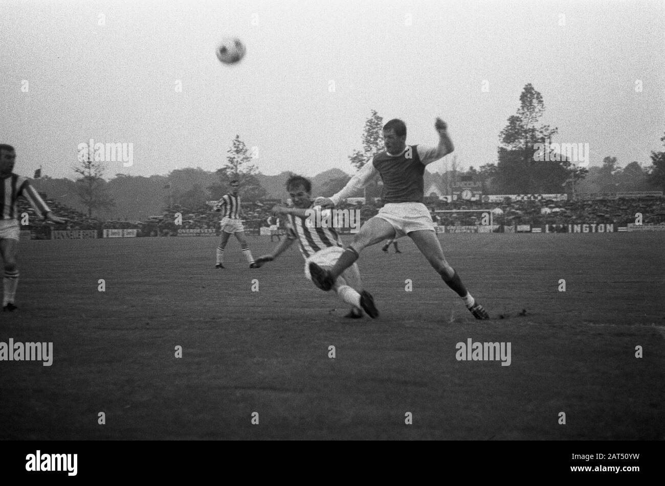 Team dcg Black and White Stock Photos & Images - Alamy
