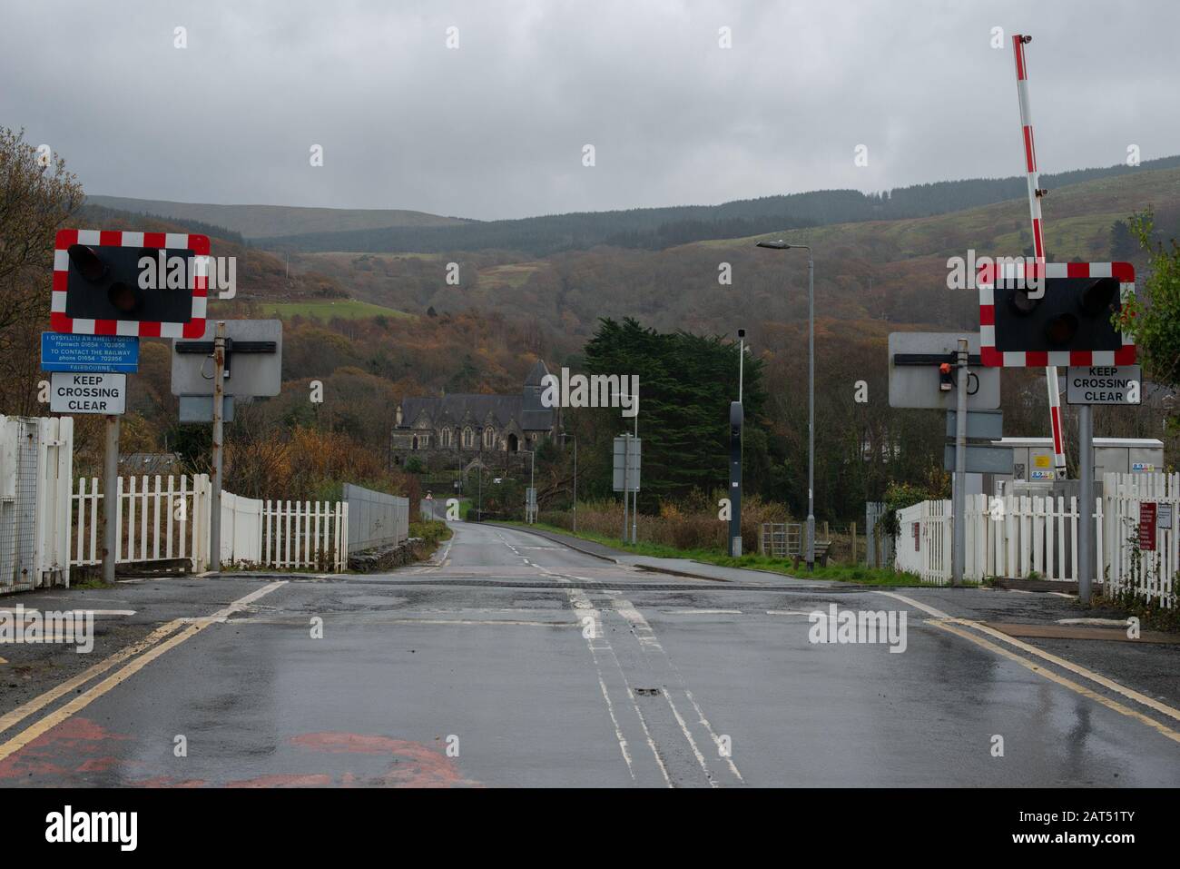 Sea defences at Fairbourne will stop being maintained - below sea level ...