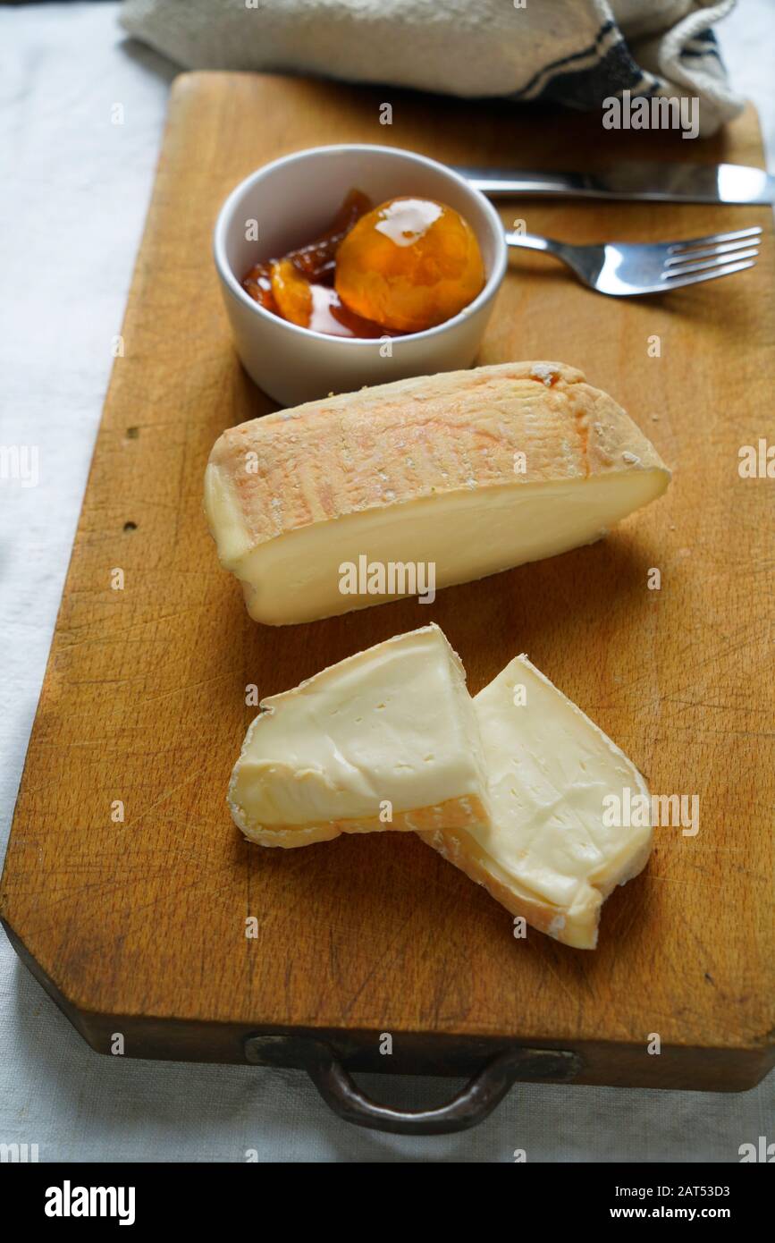 Traditional Taleggio cheese from Lombardy with Mostarda di Cremona ...