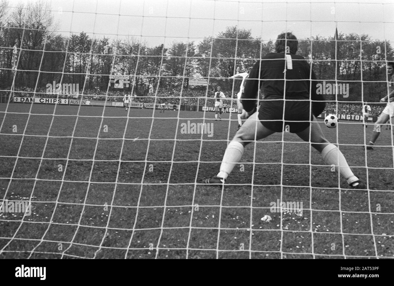 Keizer scores hi-res stock photography and images - Alamy