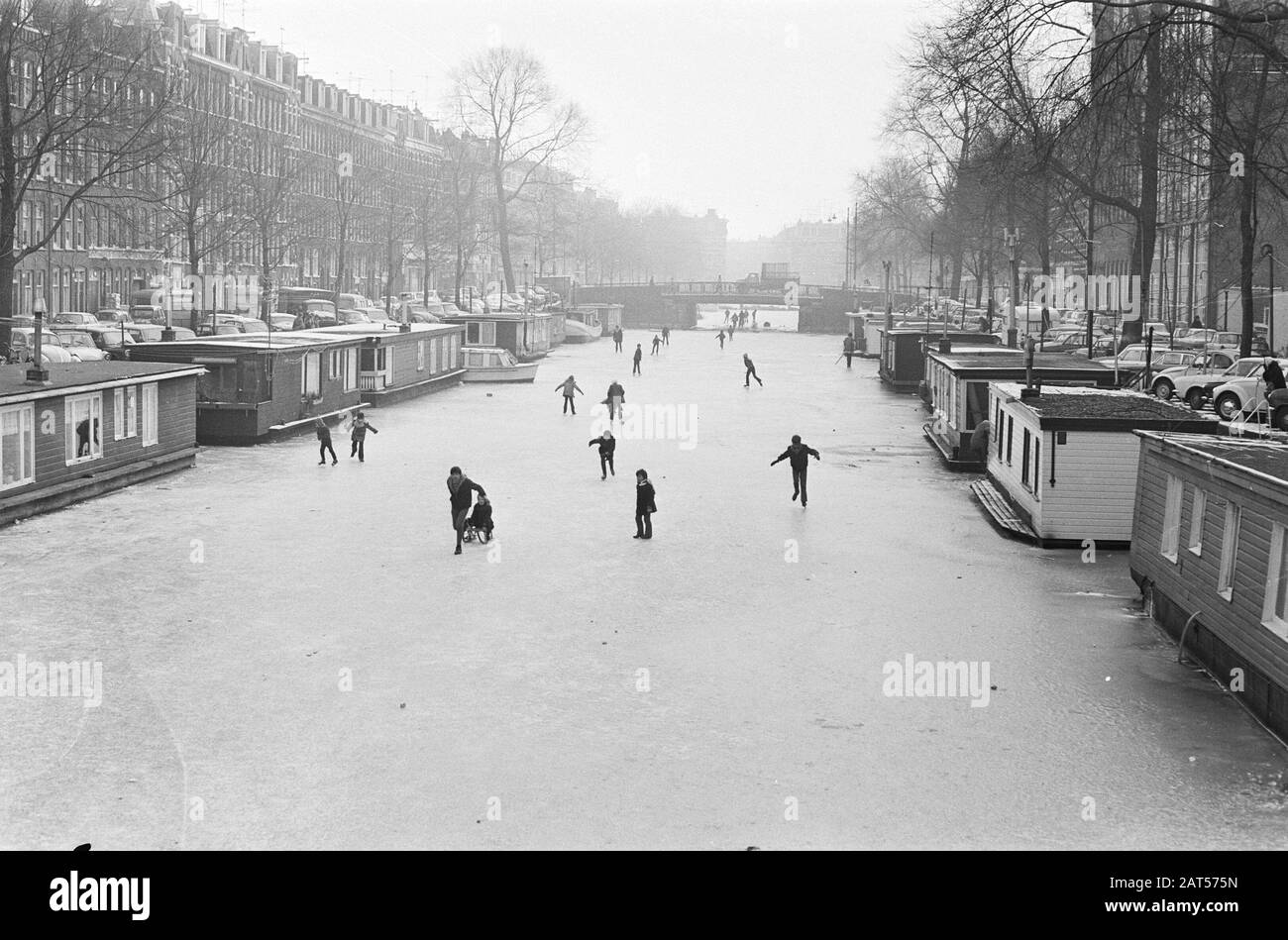Children sports exercise Black and White Stock Photos & Images - Alamy