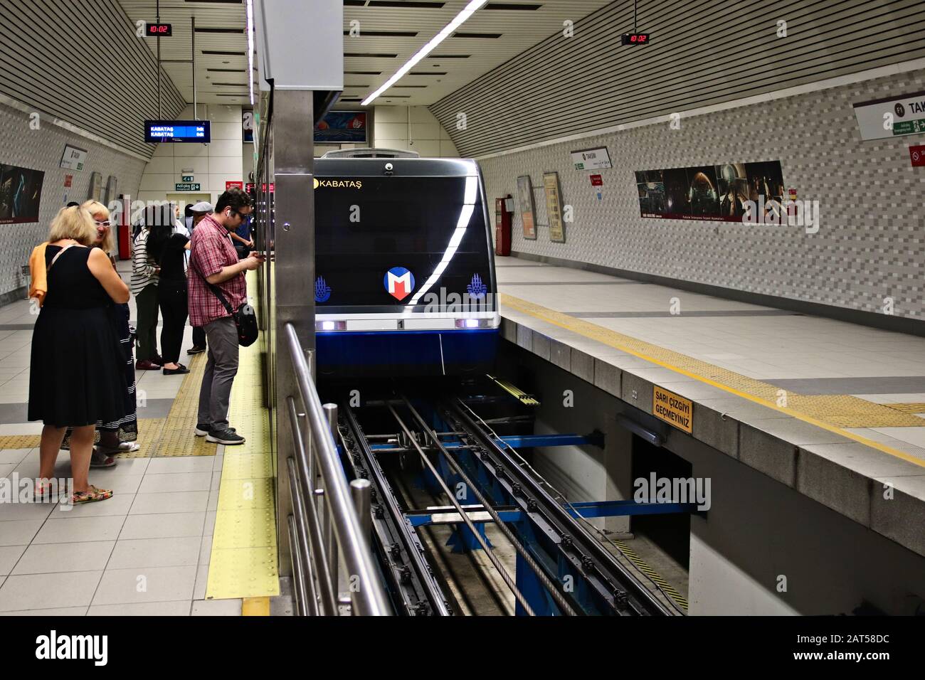 ISTANBUL, TURKEY - Sep 16, 2019: People waiting for the funicular tram ...