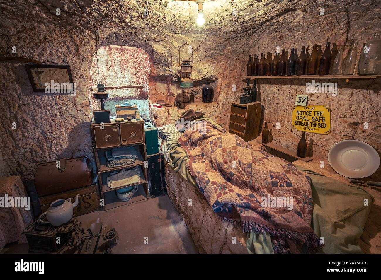 Coober Pedy Underground House High Resolution Stock Photography and ...