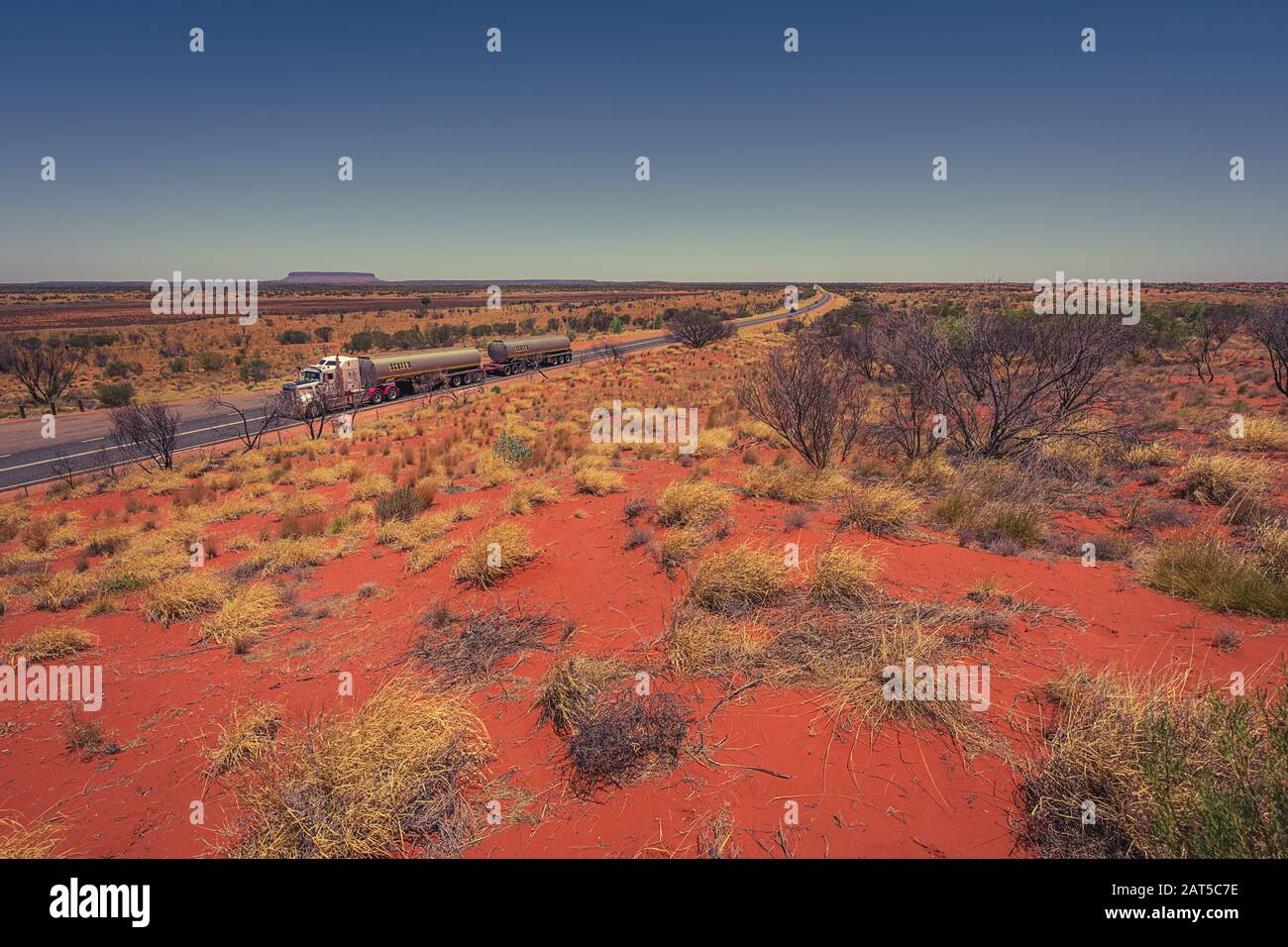 Red desert rocks central australia hi-res stock photography and images ...