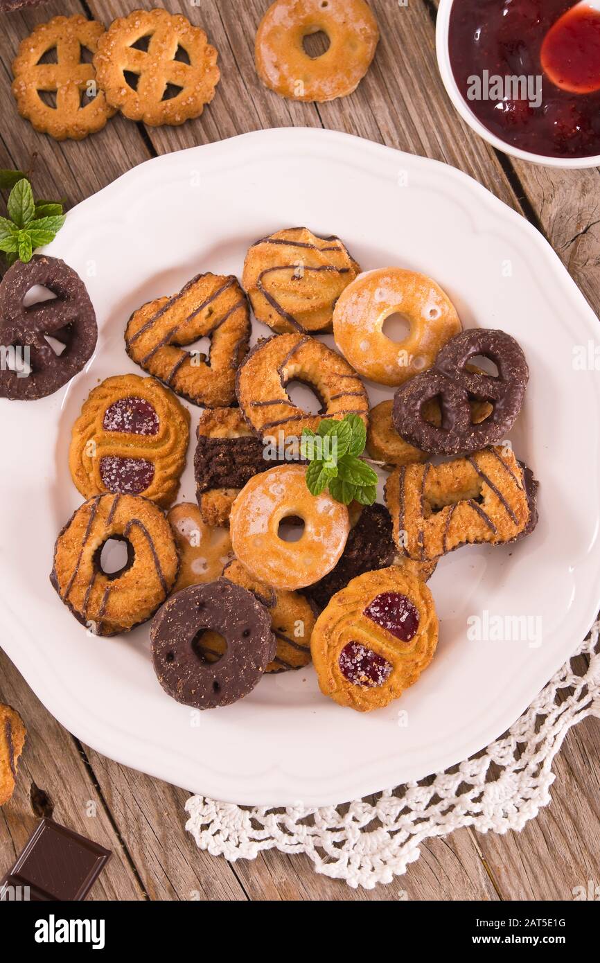 Shortcrust pastry biscuits Stock Photo - Alamy