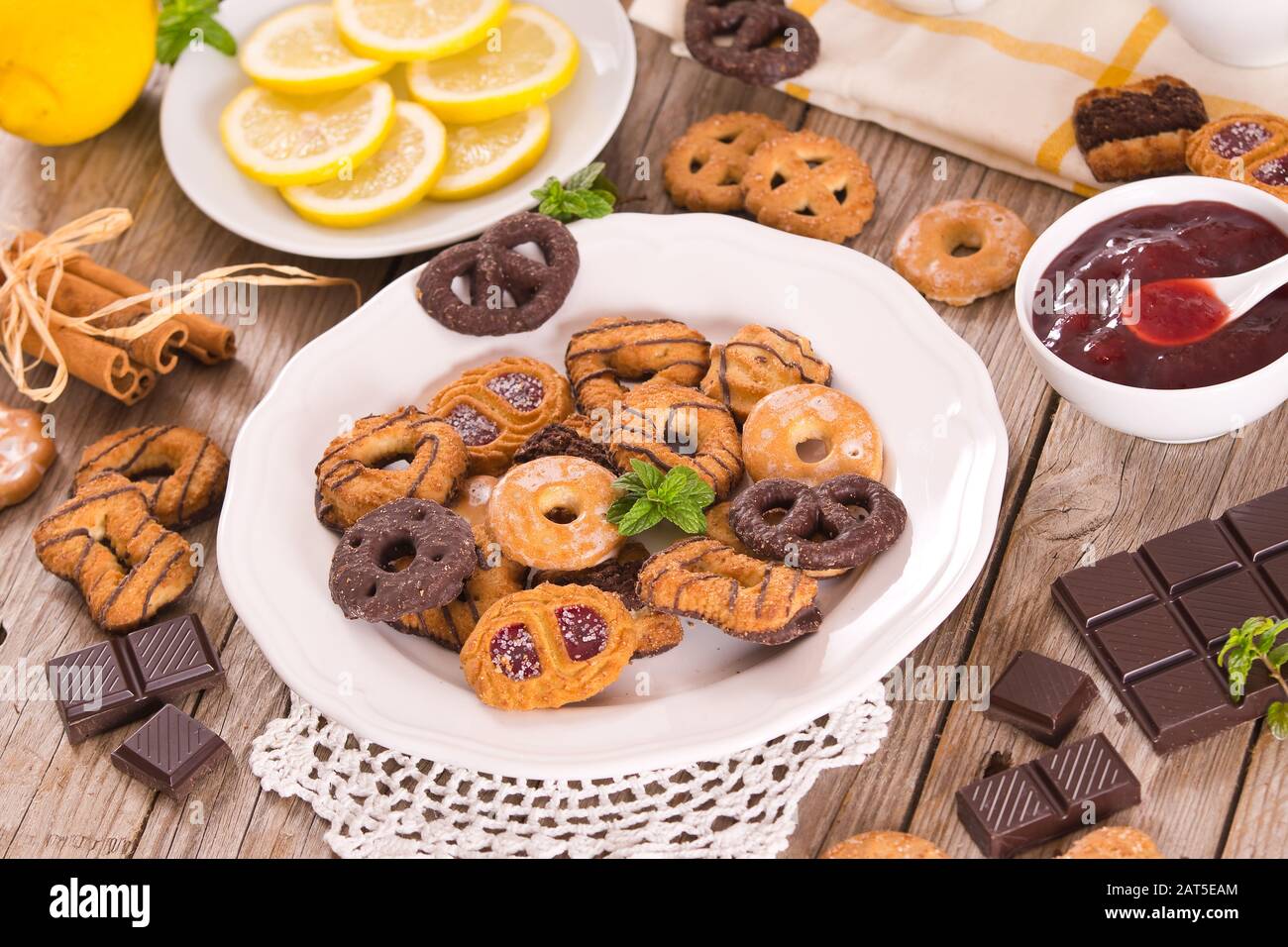 Shortcrust pastry biscuits Stock Photo - Alamy