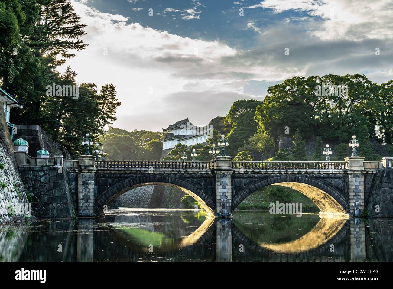 Nijubashi gate imperial palace hi-res stock photography and images - Alamy