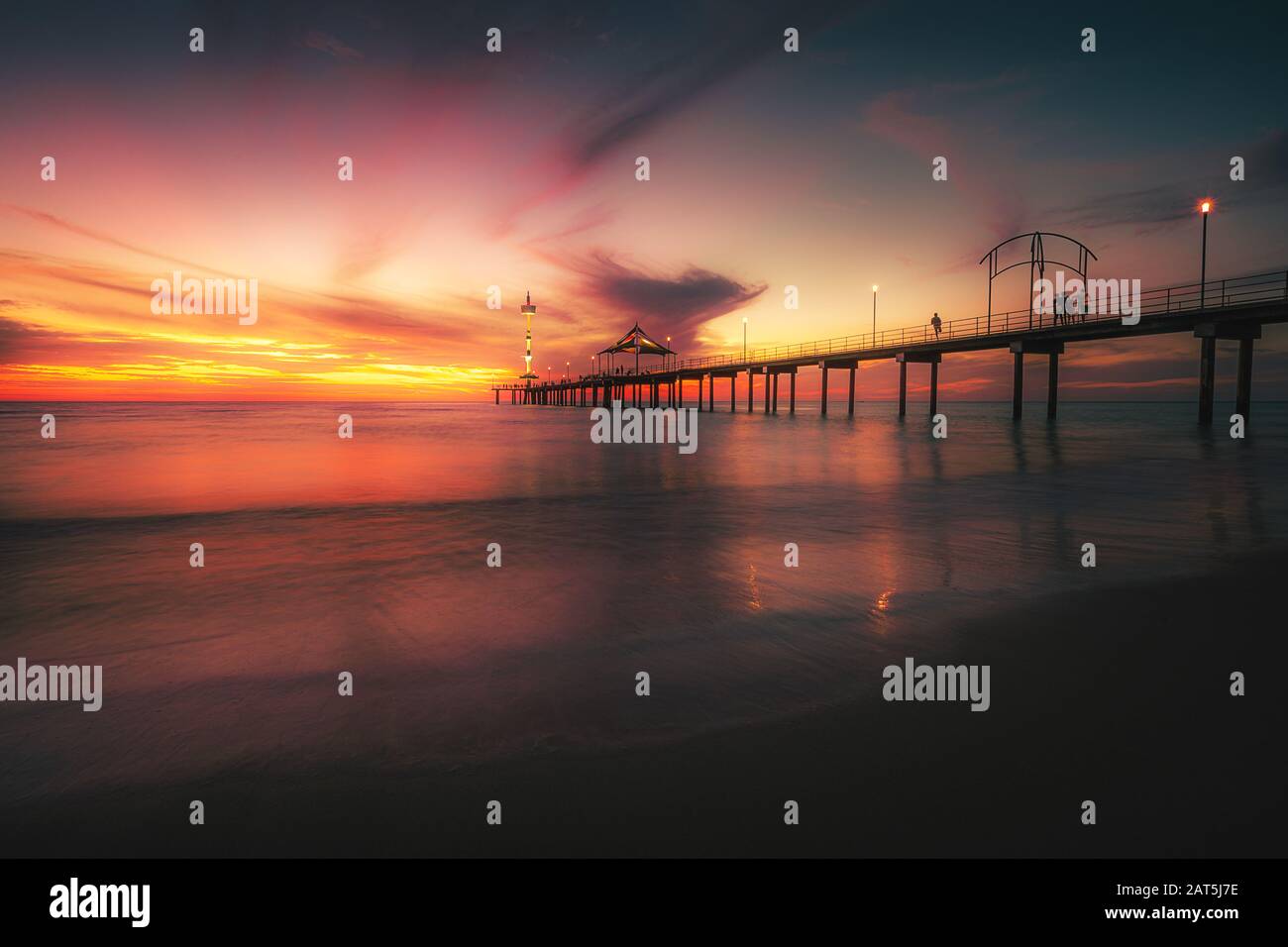 Brighton beach adelaide hi-res stock photography and images - Alamy