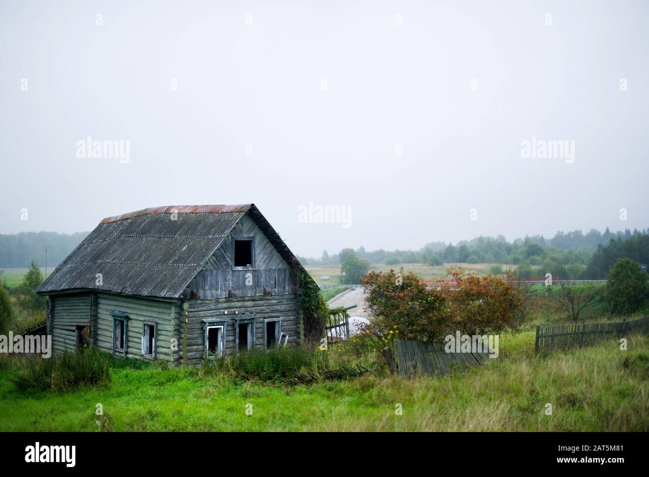 House without windows hi-res stock photography and images - Alamy