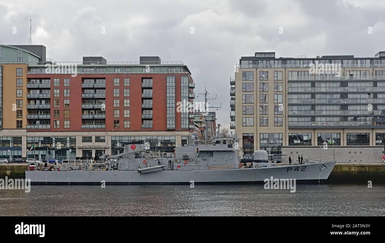 LÉ Ciara P42, high speed military ship in front of apartment buildings ...