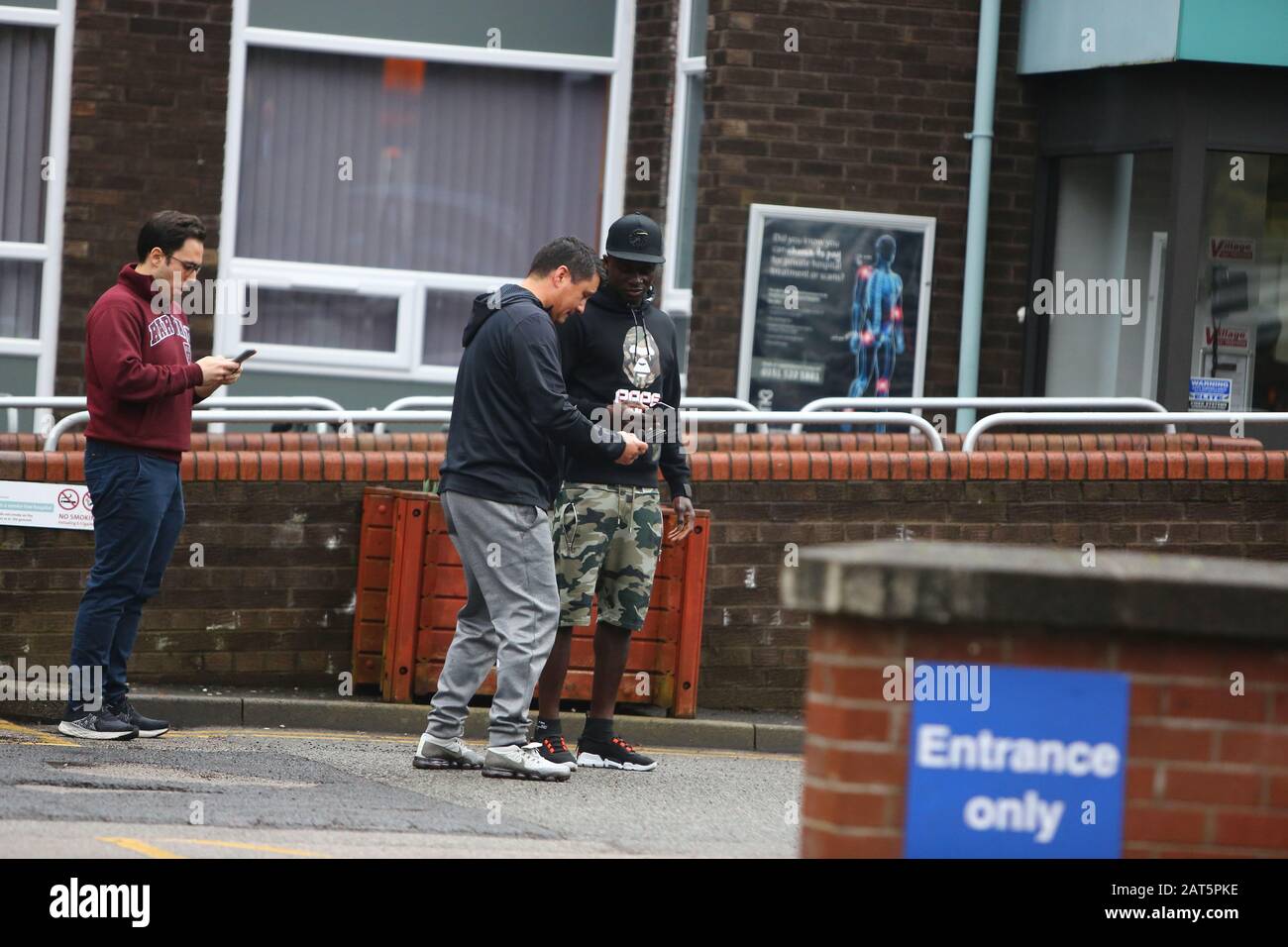 Liverpool,uk Liverpool Fc Player Sadio Mane leaves hospital after check ...