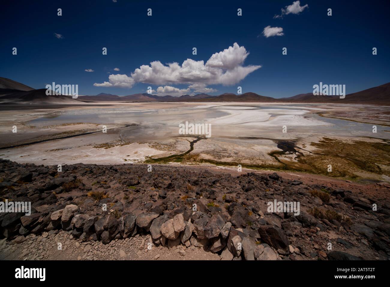 Salar de Talar Lake as seen from Aguas Calientes viewpoint, Ruta 23 ...