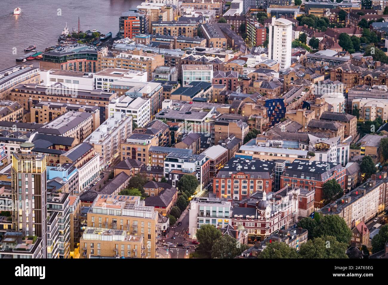 Historical london buildings hi-res stock photography and images - Alamy