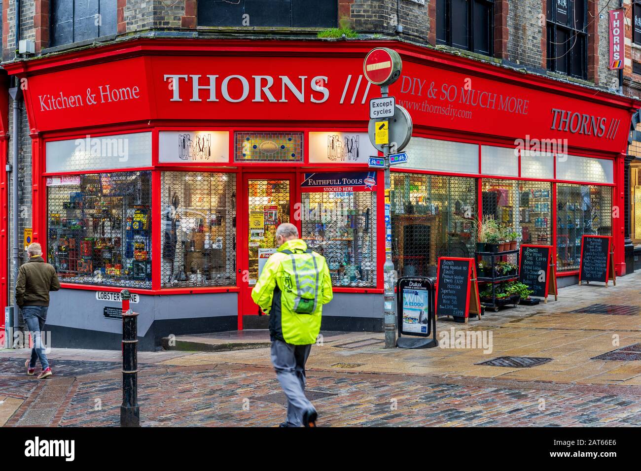 Dit store hi-res stock photography and images - Alamy