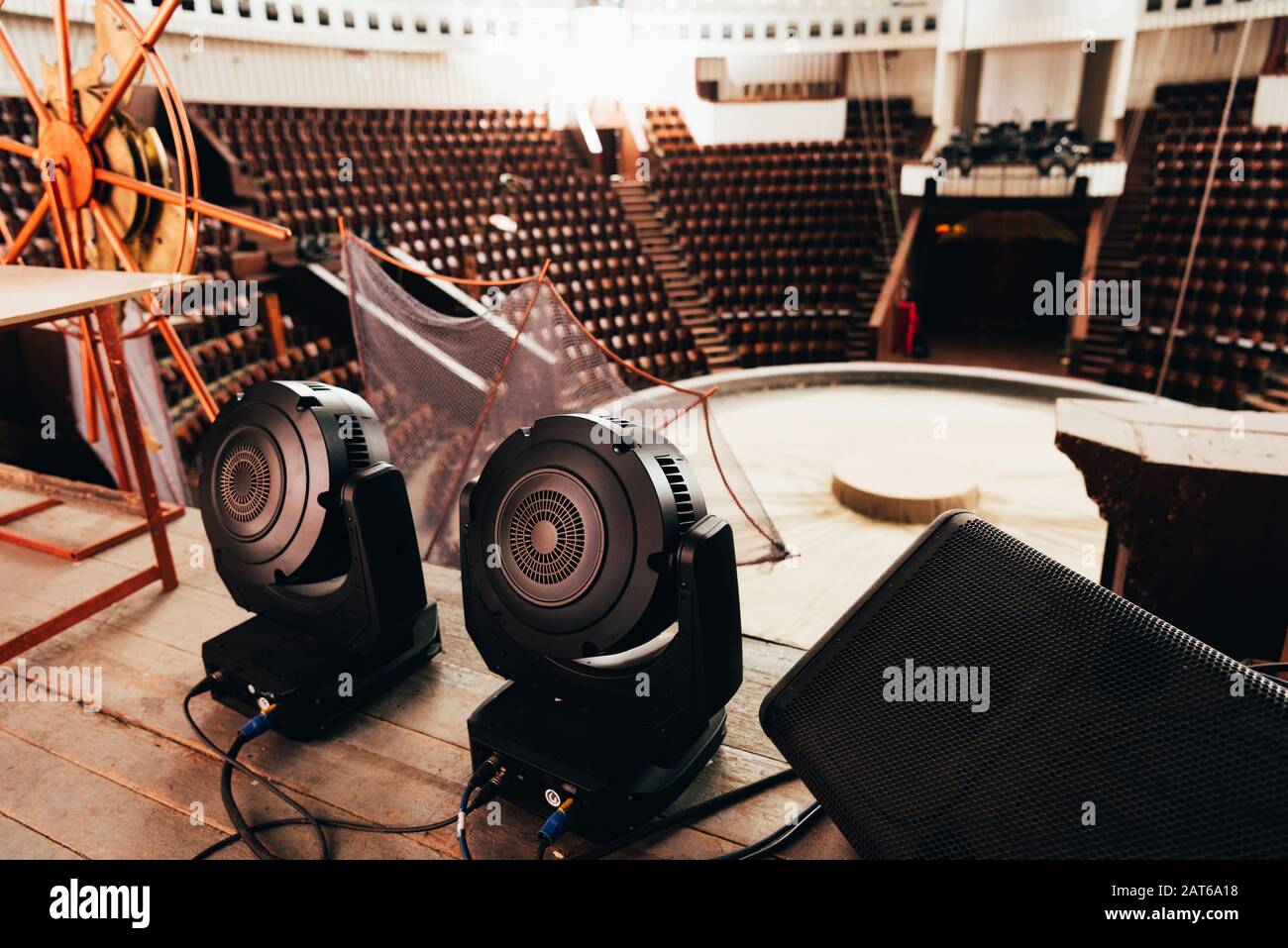Selective focus of highlights and empty circus arena Stock Photo - Alamy