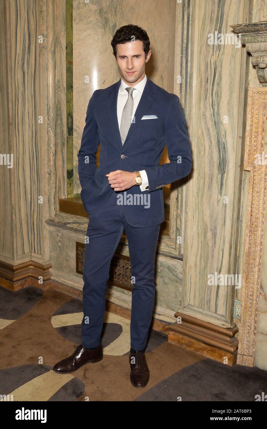 Roe hartrampf hi-res stock photography and images - Alamy