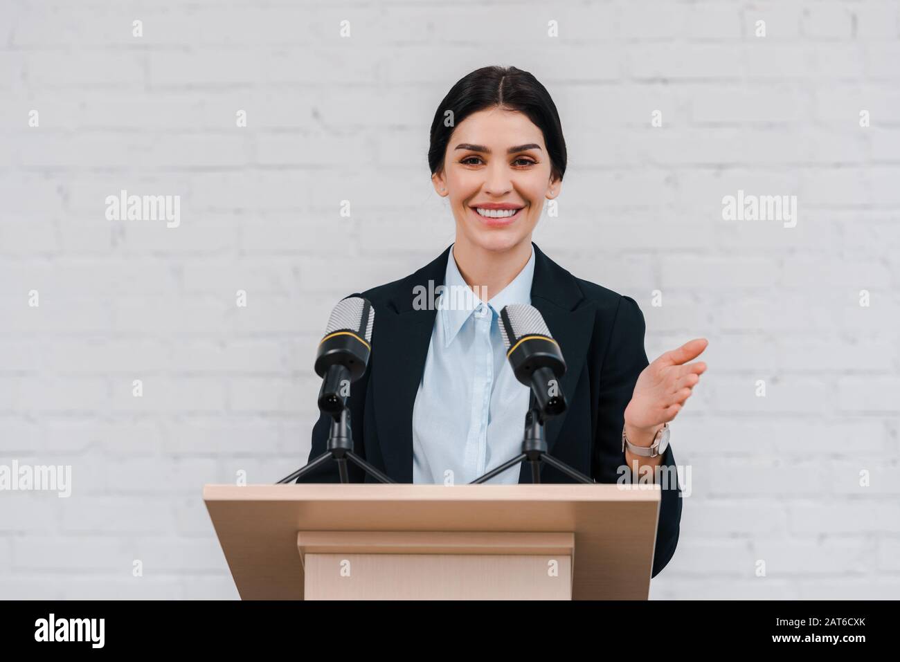 Happy speaker hi-res stock photography and images - Alamy