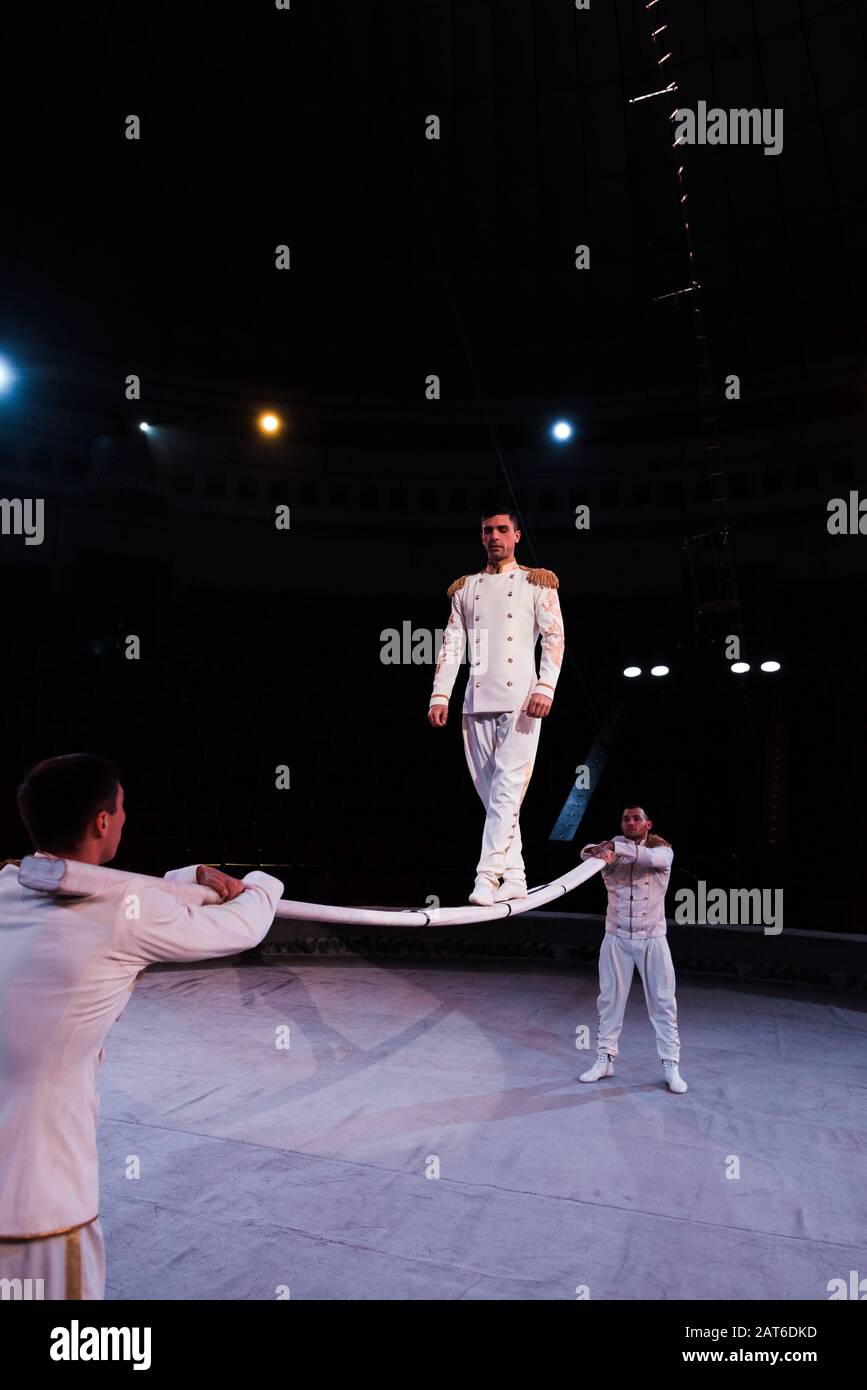 Supporting acrobats hi-res stock photography and images - Alamy