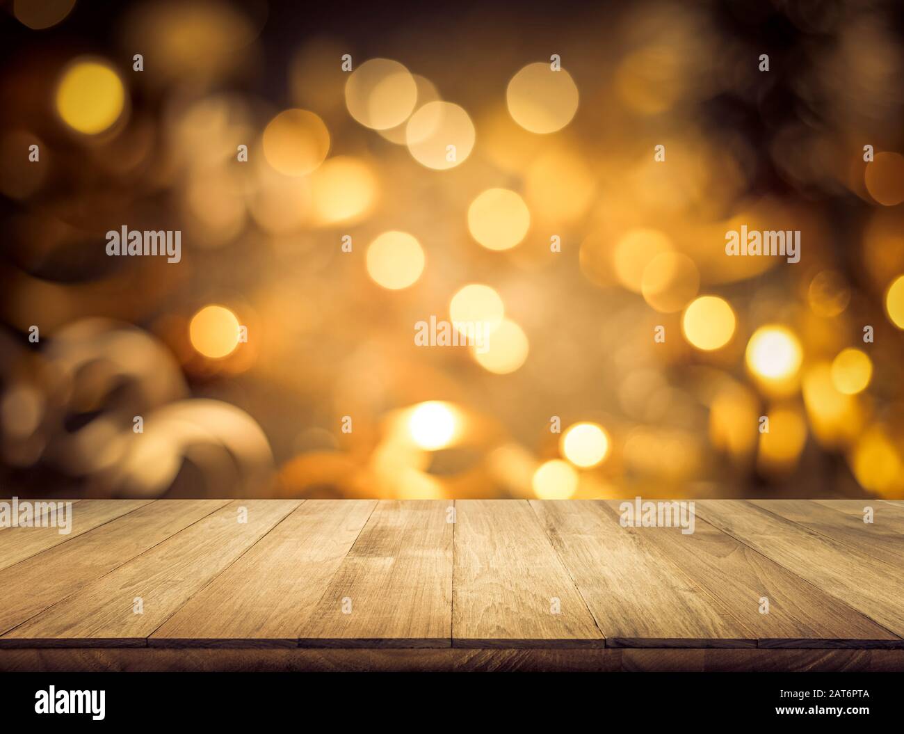 Wood texture table top (counter bar) with blur light gold bokeh in cafe ...