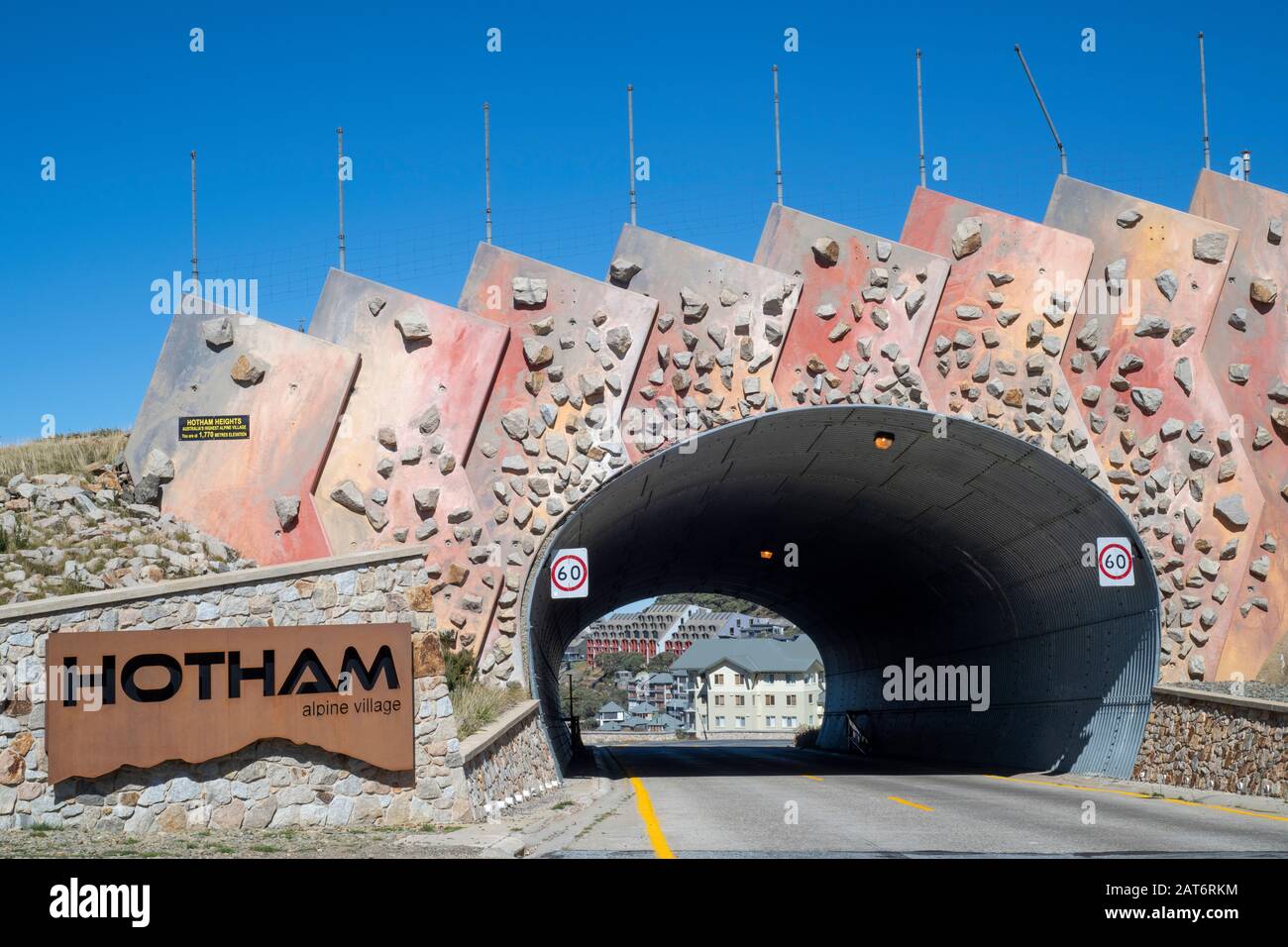 Hotham alpine village hi-res stock photography and images - Alamy