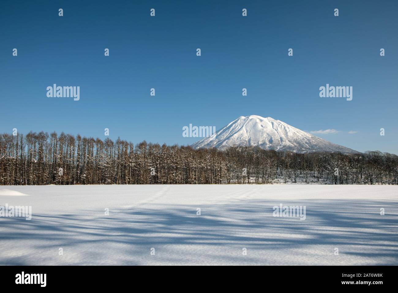 Mt Yotei, Hirafu, Hokkaido, Japan Stock Photo - Alamy