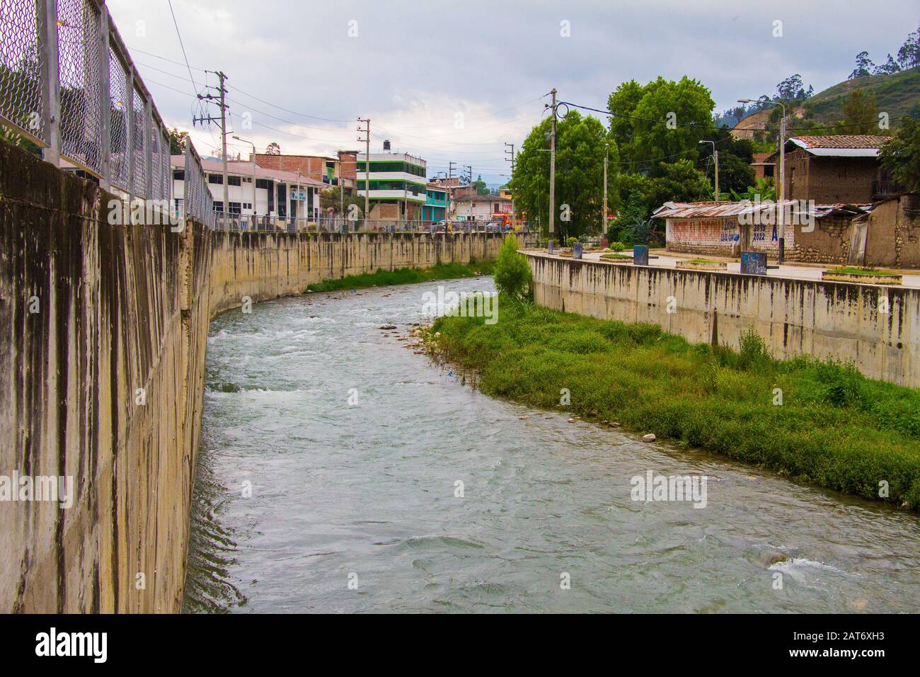 Vilcabamba river hi-res stock photography and images - Alamy