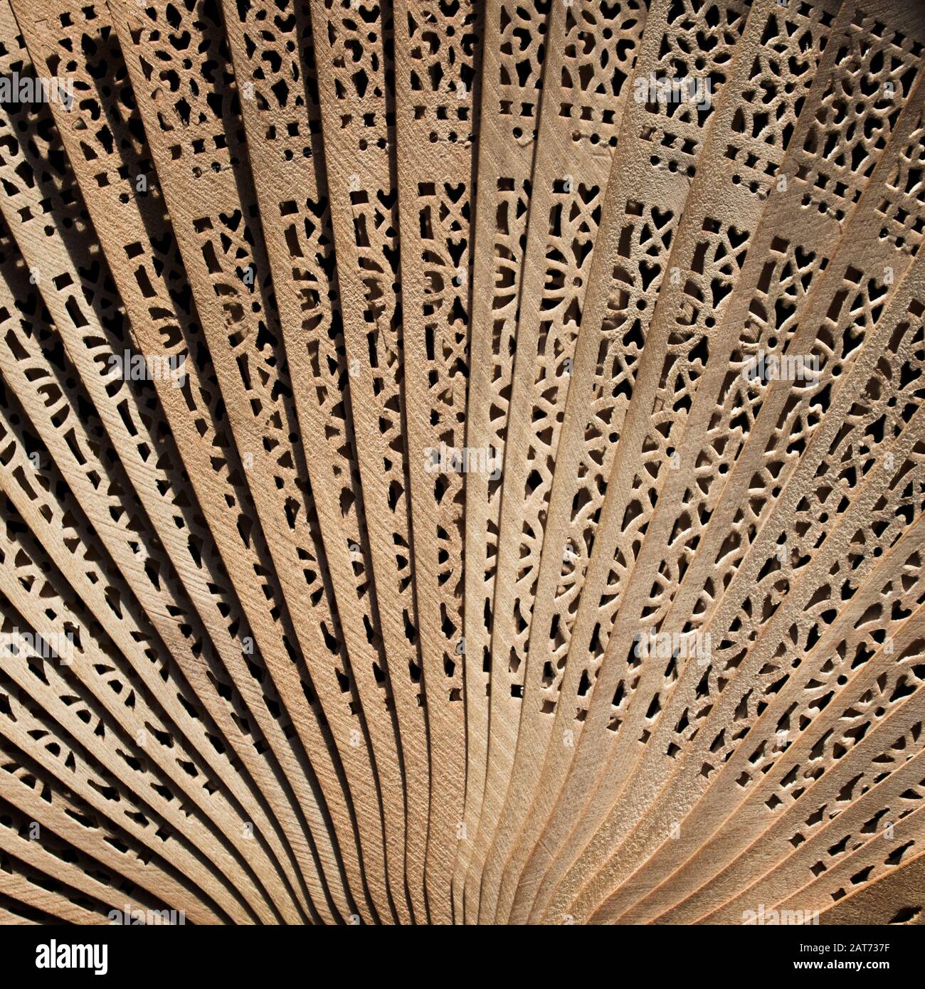 Traditional folding fan hi-res stock photography and images - Alamy
