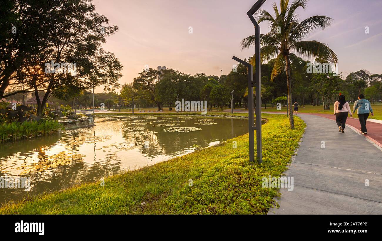 Titiwangsa Recreational Park at Kuala Lumpur Stock Photo - Alamy