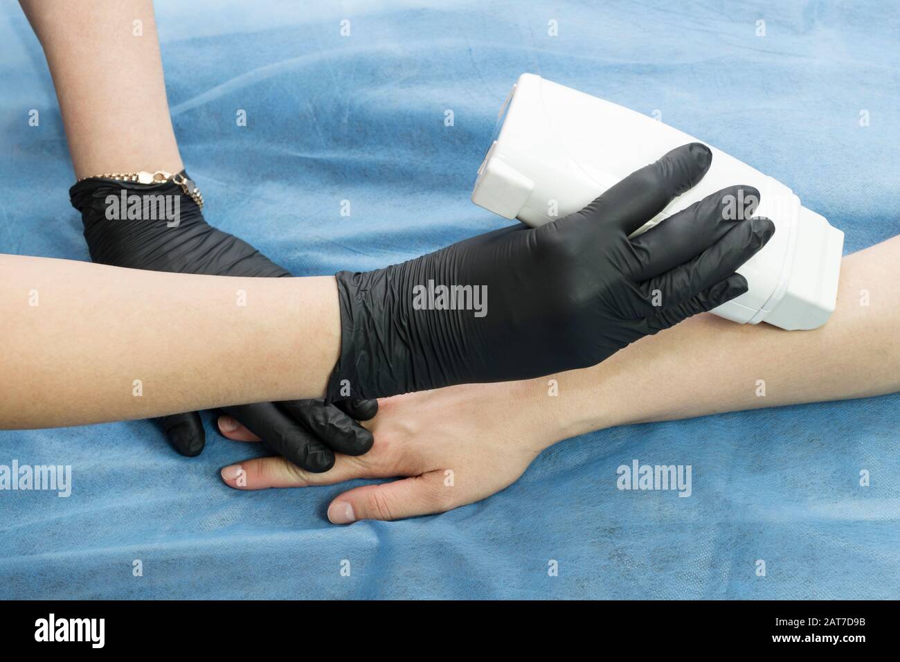 Depilation of female body parts in a beauty salon Stock Photo - Alamy