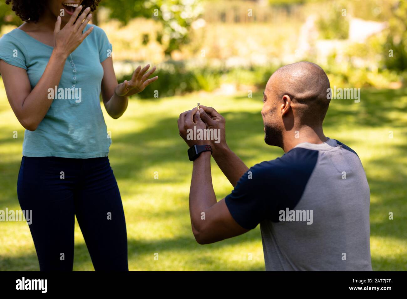 Real life proposal man hi-res stock photography and images - Alamy