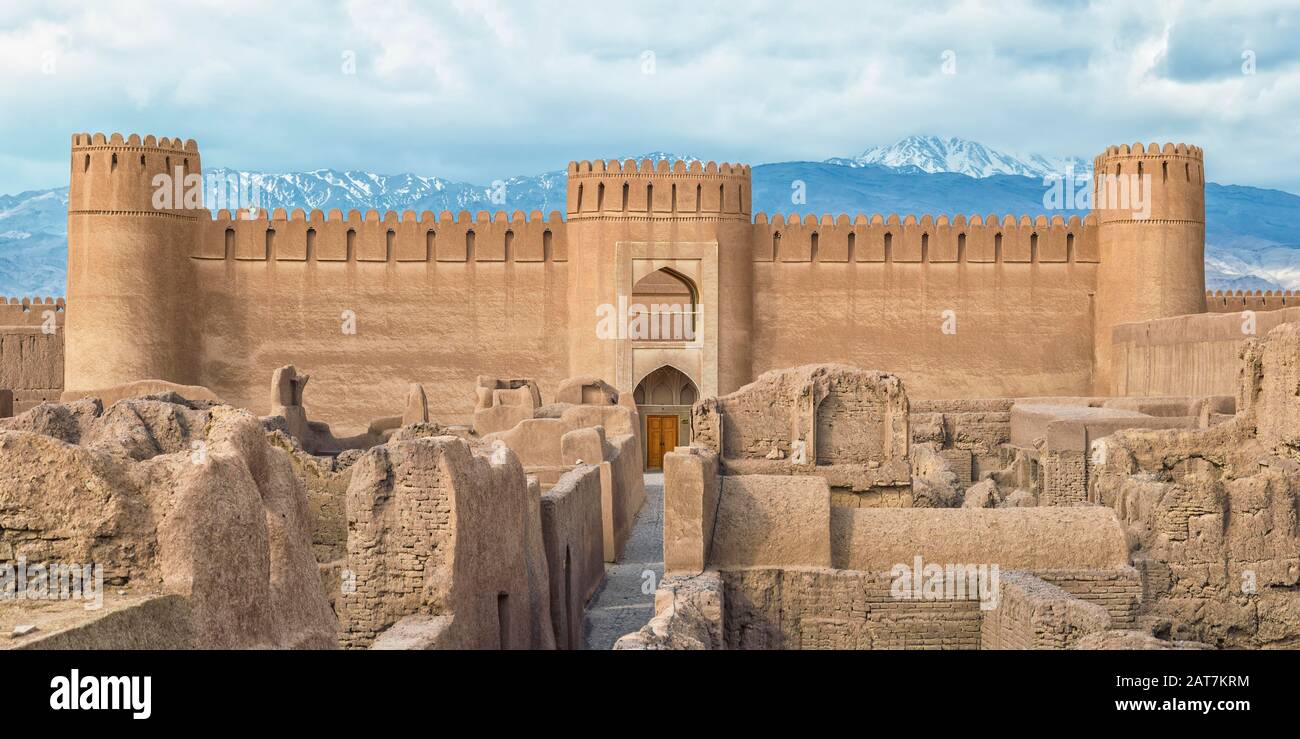 Ruins, towers and walls of Rayen Citadel, Biggest adobe building in the ...