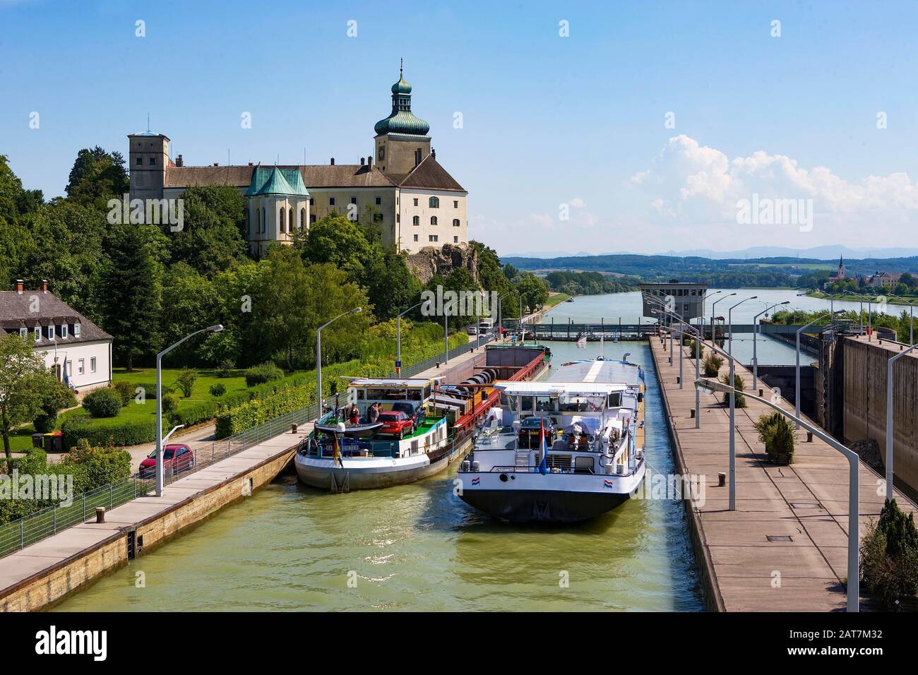 Sluice of the danube power station hi-res stock photography and images ...