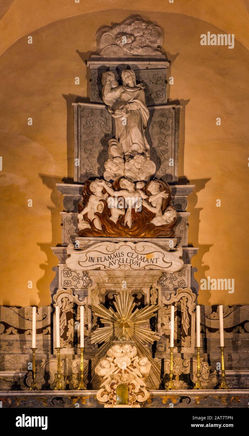 Late Renaissance style side altar at Cattedrale di Santa Maria ...