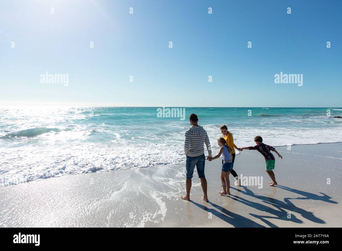 Parents walking children hi-res stock photography and images - Alamy
